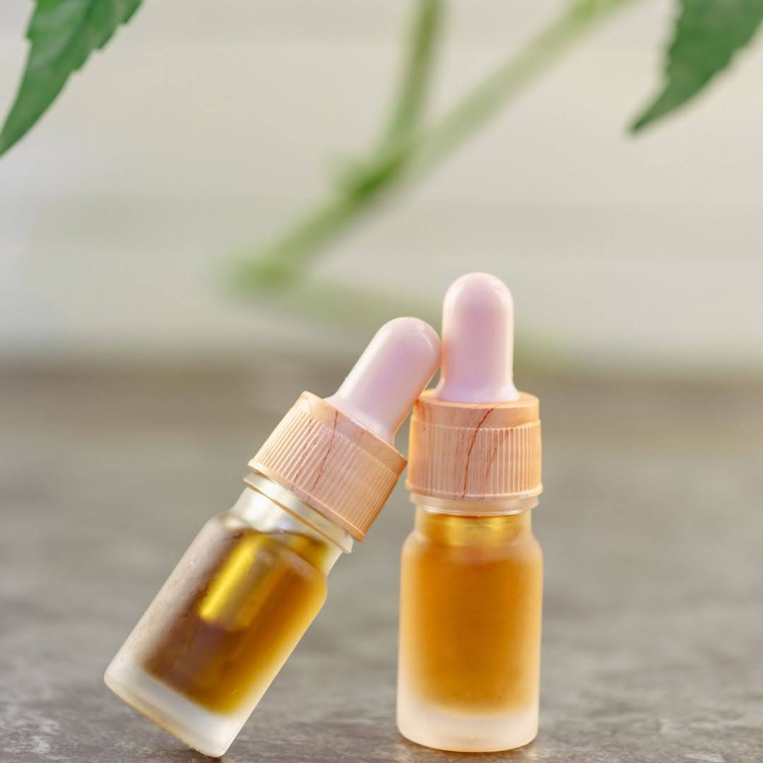 HHC Oils for Immediate Relief – Chill Frog